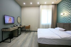 Ibiza (Myasnikyan Avenue No:18/5, Yerevan), otel  Erivan'dan