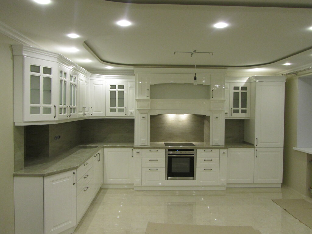 Taş ürünler ve yapılar MonCor, Krasnoyarsk, foto