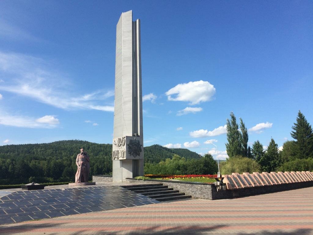 Anıt, heykel Обелиск воинам Великой Отечественной войны, Zelenogorsk, foto