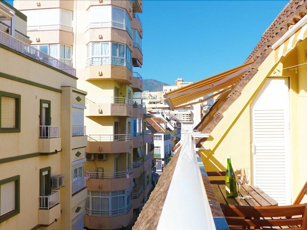 Kısa süreli konaklama Ático in the Heart of Los Boliches Ref 122, , foto