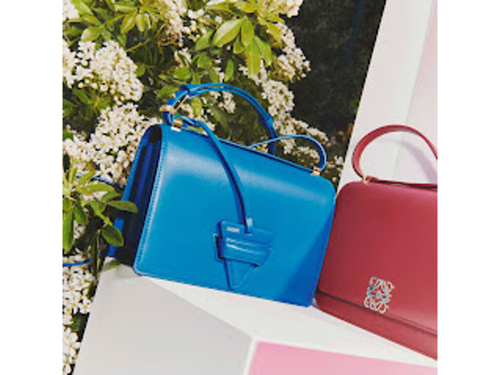 Giyim mağazası Loewe K11人文購物藝術館, Kowloon, foto