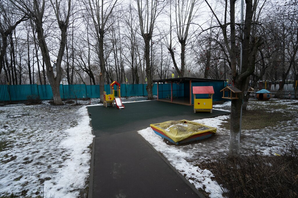 Anaokulları Школа в Капотне, учебный корпус Воздвиженский, Moskova, foto