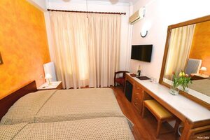 Dalia (Ionian Islands, Kerkira, Andrea Dendrinou), otel  Korfu'dan