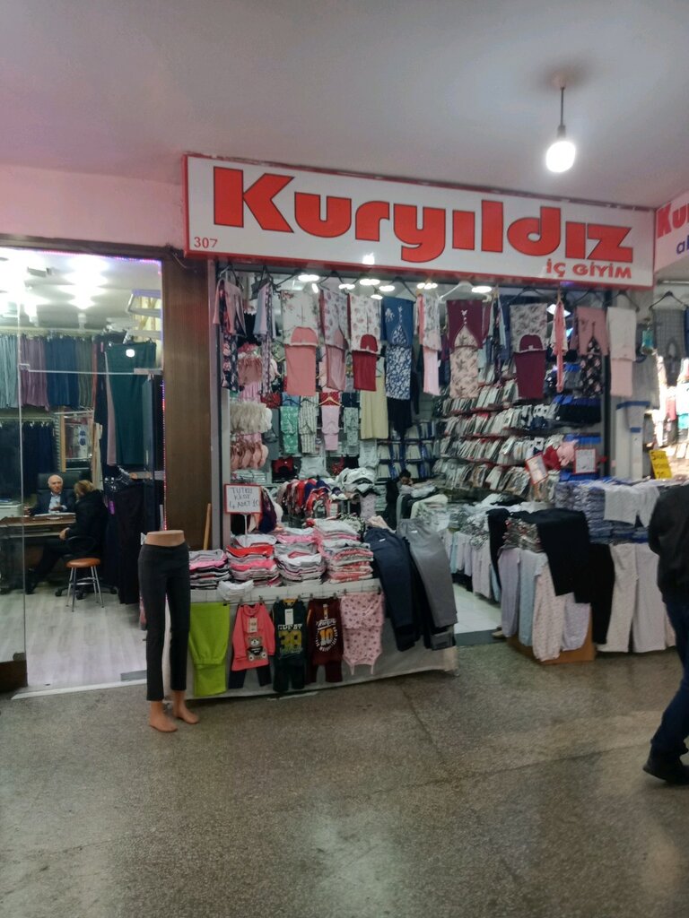 i̇ç giyim ve mayo mağazası Kuryıldız İç Giyim, İstanbul, foto