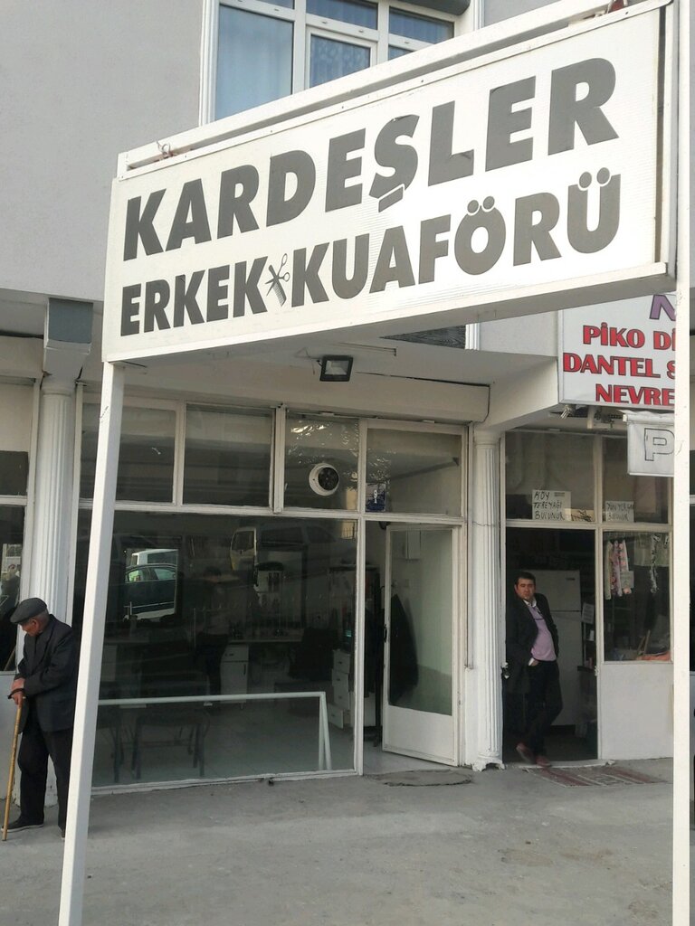 Berberler Kardeşler Erkek Kuaförü, Ankara, foto
