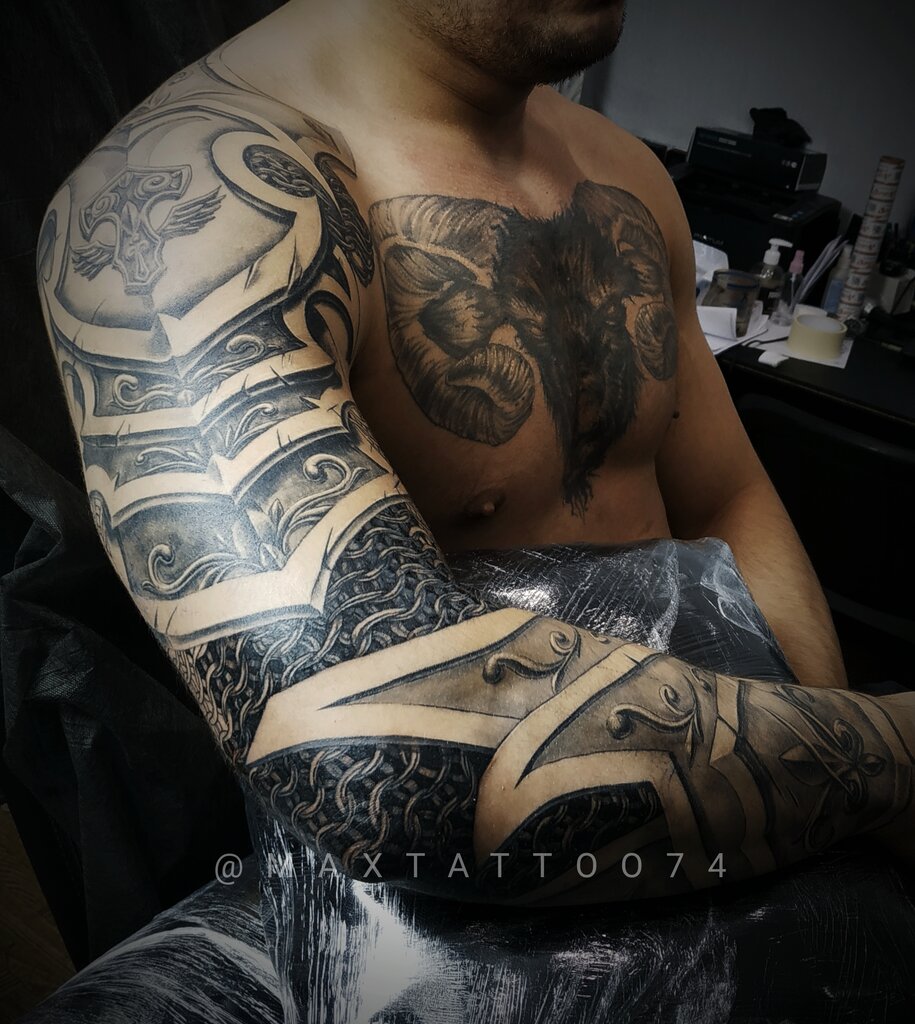 Dövmeciler MaxTattoo74, Çeliabinsk, foto