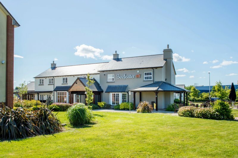 Restoran The Pemberton Beefeater, Galler, foto