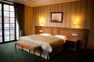 Hermitage (vulica Chkalava No:7), otel  Brest'ten