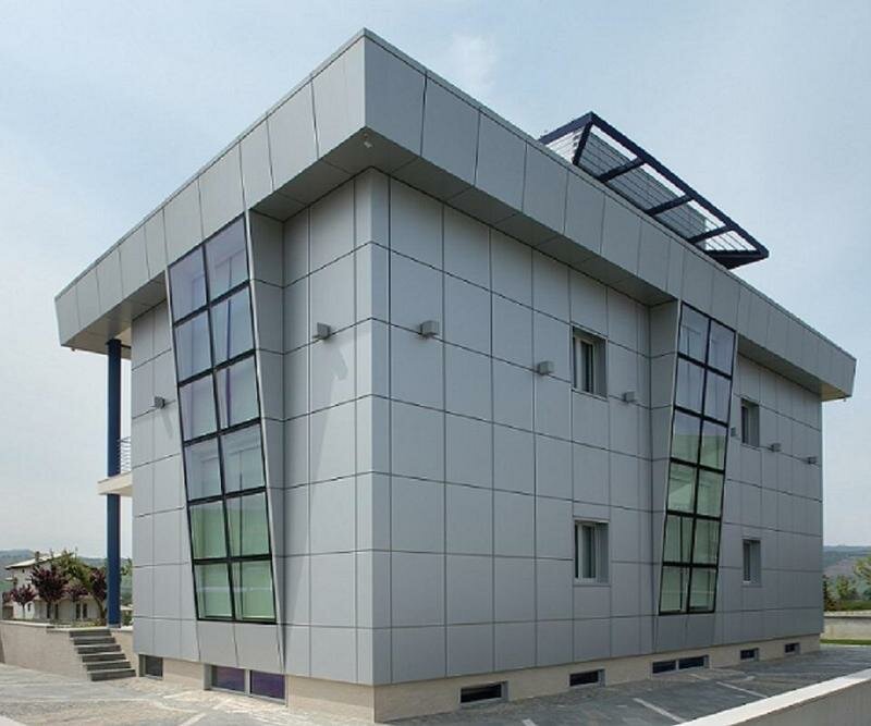 Kapılar Mazzoni Group, Marche, foto