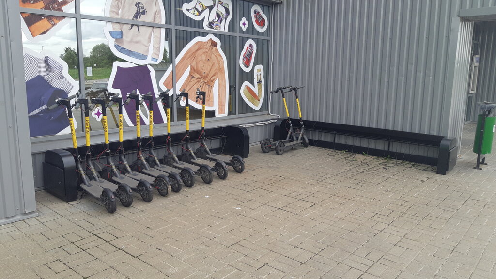 Elektrikli oto şarj istasyonları Зарядка электросамокатов, Minsk, foto