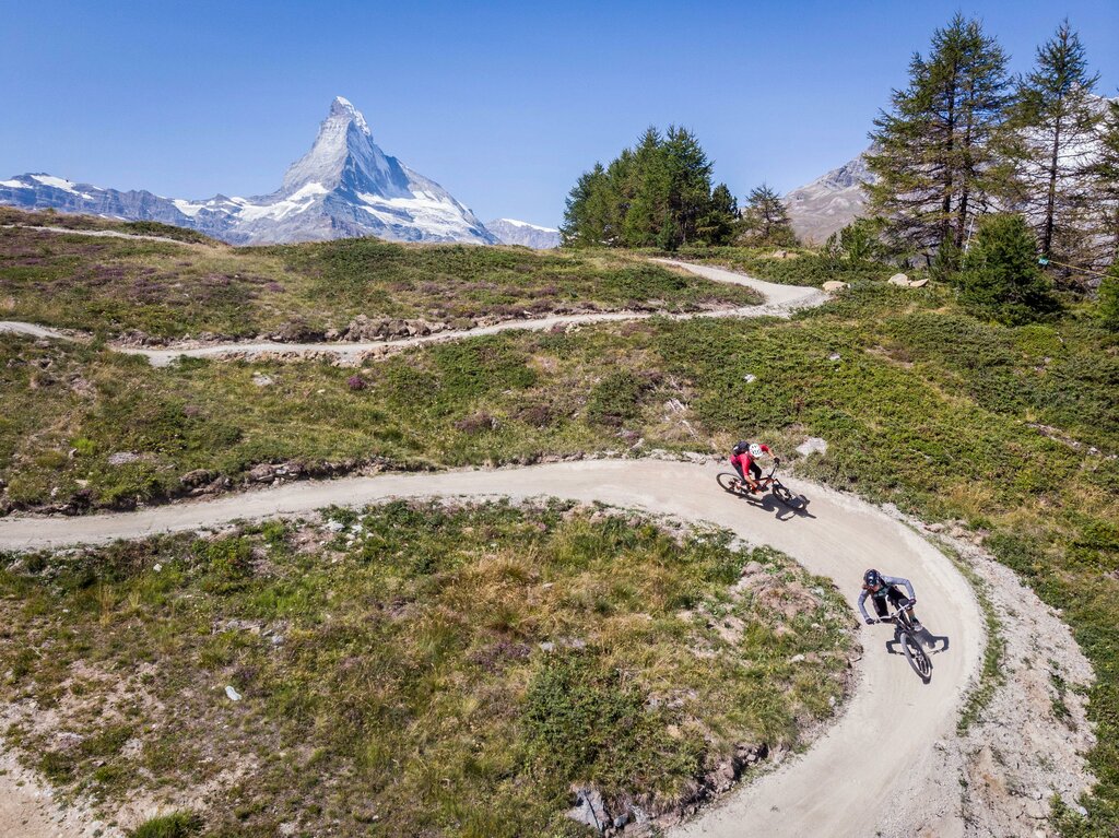 Piknik alanı Sunnegga, Valais, foto