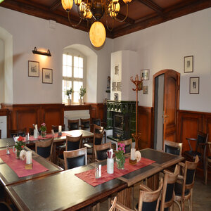 Zum Goldenen Schwan (Michaelisstraße No:9, Erfurt), restoran  Erfurt'tan