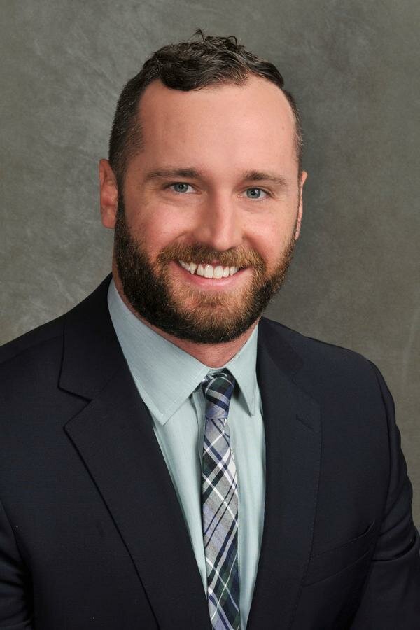Yatırım fonu firmaları Edward Jones - Financial Advisor: Christopher C Godbold, Aams™, Michigan Eyaleti, foto