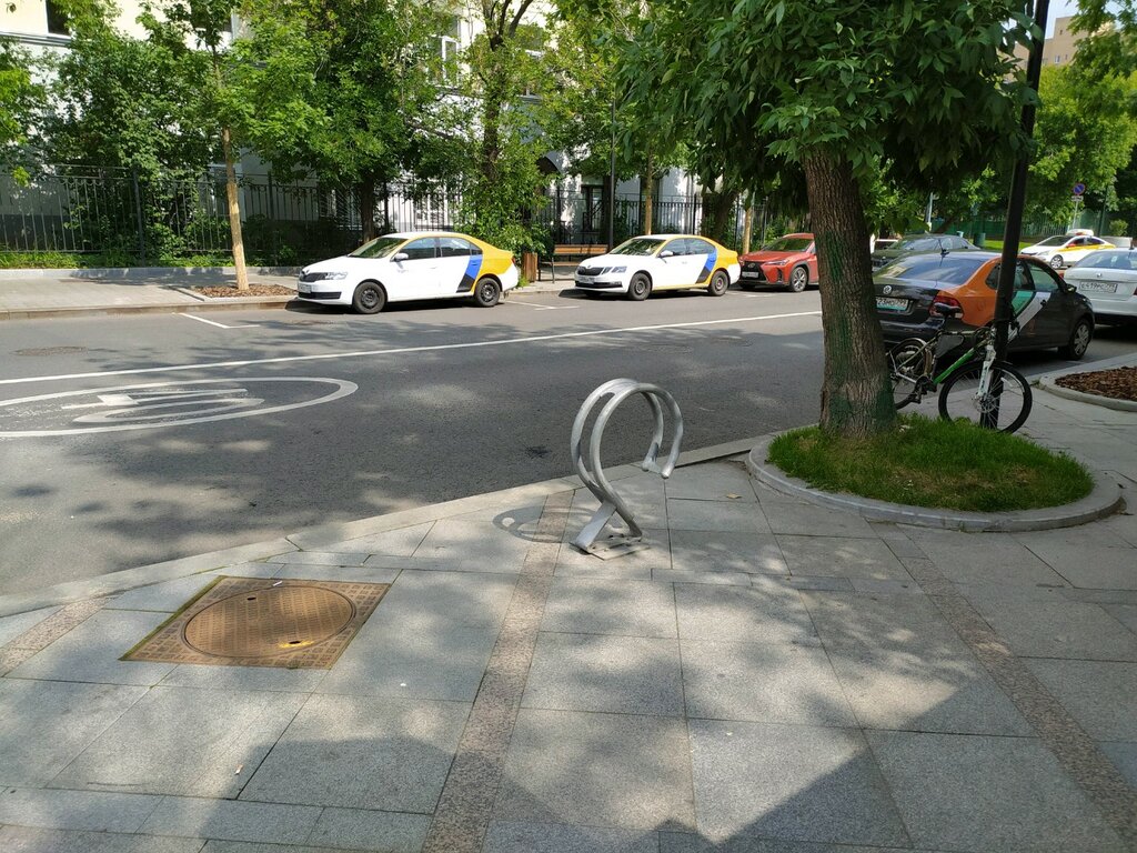 Bisiklet park yerleri Bicycle parking, Moskova, foto