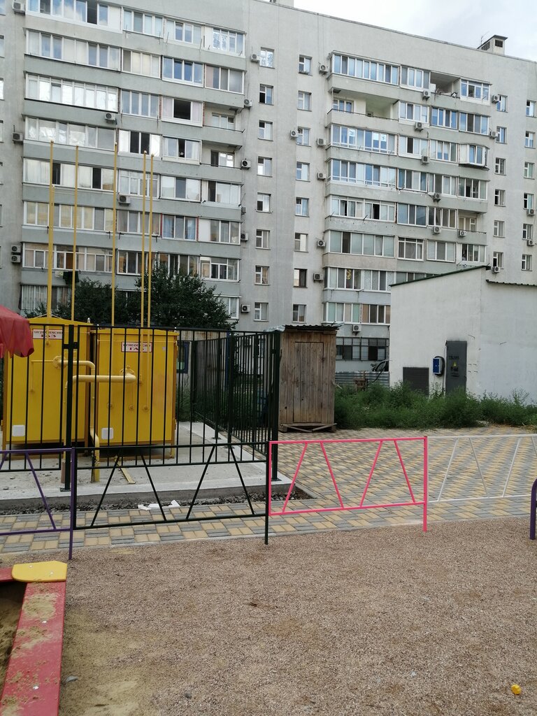 Spor alanı Баскетбольная площадка, Simferopol (Akmescit), foto