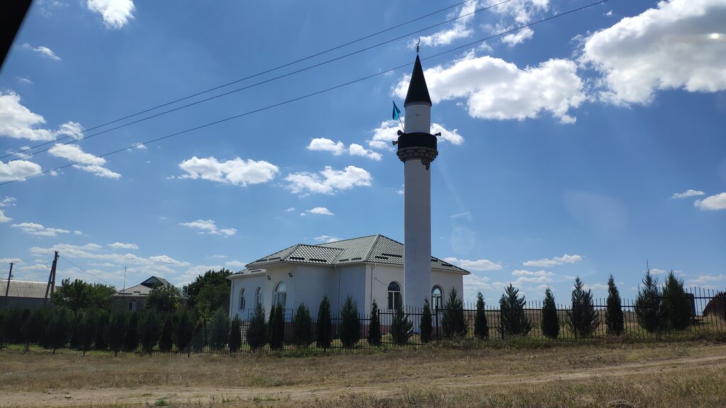 Unutulmaz olayların yeri Фернгейм джамиси, Kırım Cumhuriyeti, foto