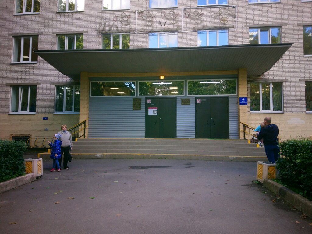 Çocuk acil yardım servisi Detskaya poliklinika № 6 Osmp, Saint‑Petersburg, foto