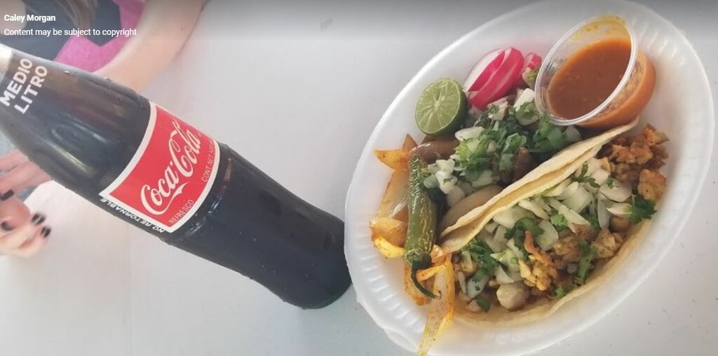 Restoran El Bigo Taco, Mesa, foto