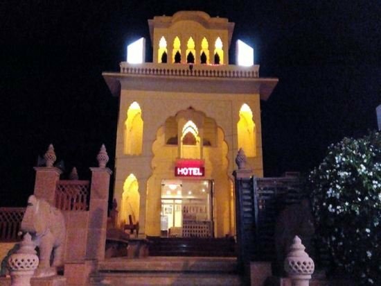 Otel Oyo 9141 Hotel Roshan Haveli, Rajasthan, foto