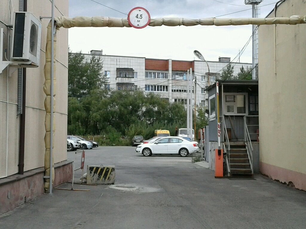 Otoparklar Stoyanka, Verhniaya Pyşma, foto