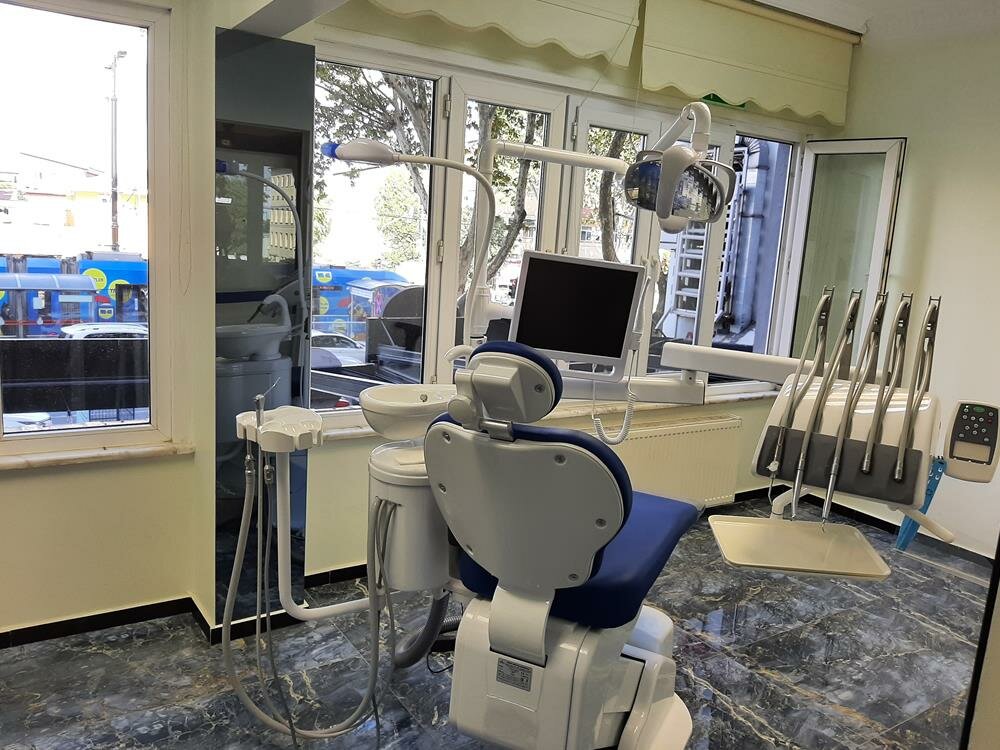 Özel ağız ve diş sağlığı klinikleri ve muayenehaneleri Diş Hekimi Selim Aydın, İstanbul, foto