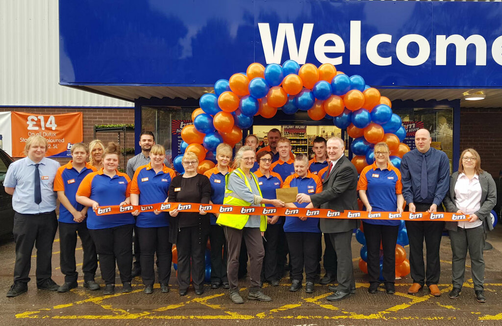 Şans oyunları B&m Home Store with Garden Centre, Shrewsbury, foto