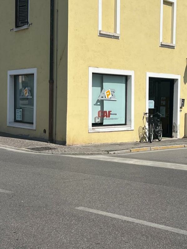 Sendikalar A. P. S Flero, Lombardiya, foto