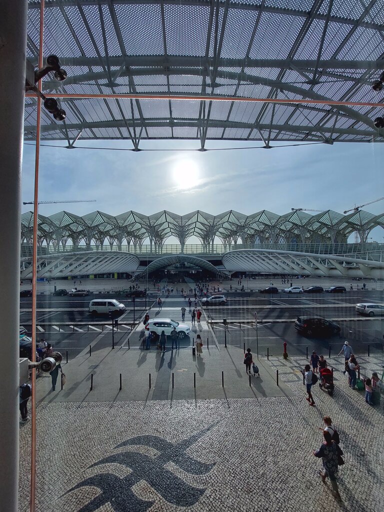 Tren istasyonu Lisboa Oriente, Lizbon, foto