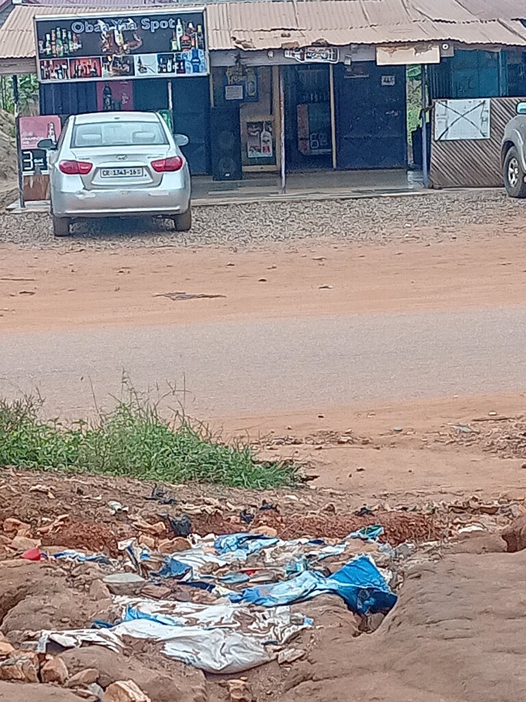 Bar Obaa Yaa spot, Dünya, foto