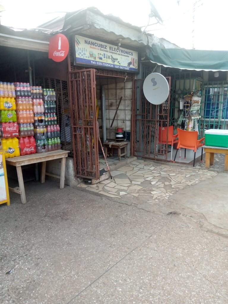 Elektrik ürünleri Nancubiz electronics, Akra, foto