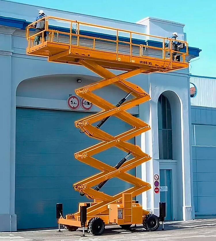 Vinç firmaları Scandirent, Koroliov, foto