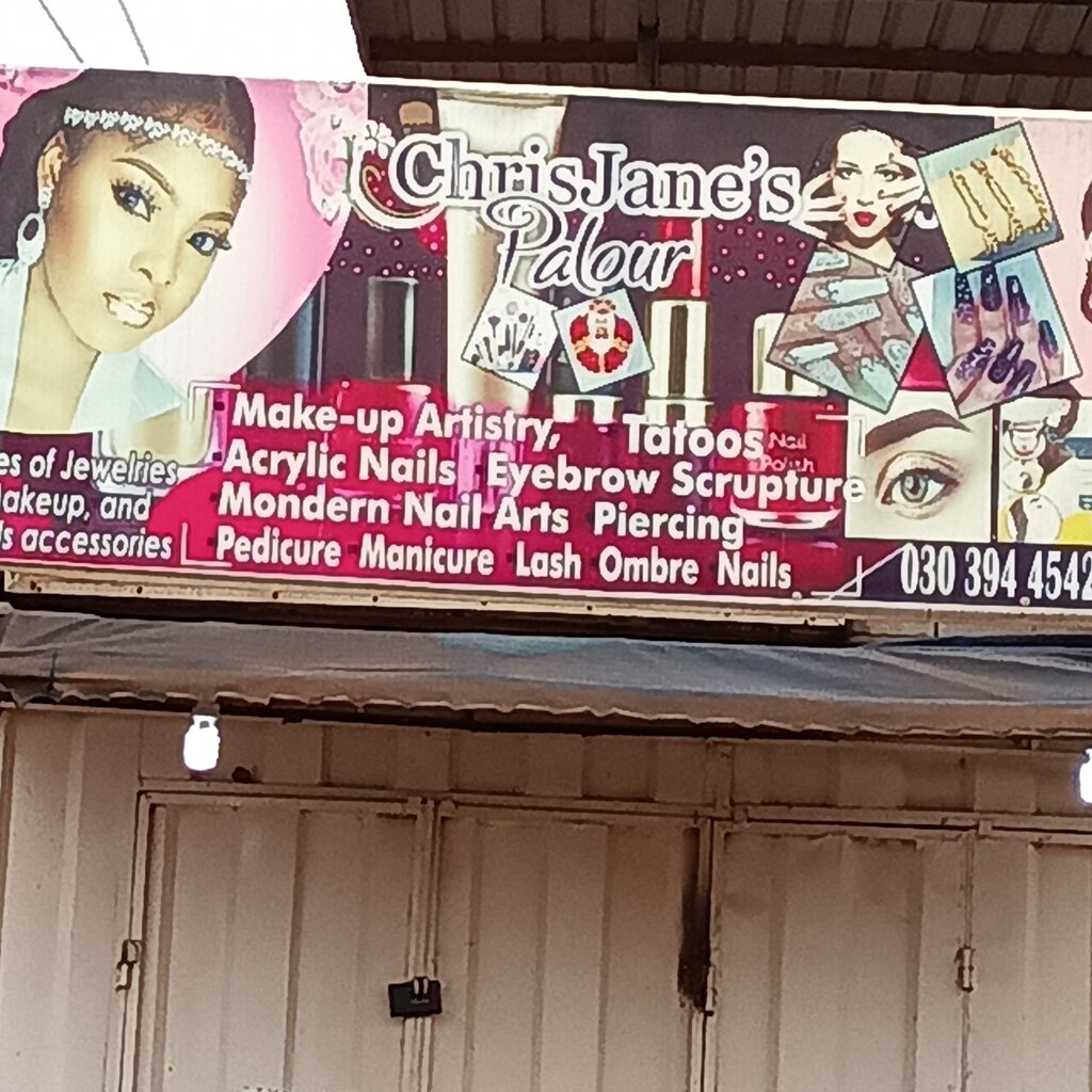 Güzellik salonu ChrisJane's Parlour, Dünya, foto