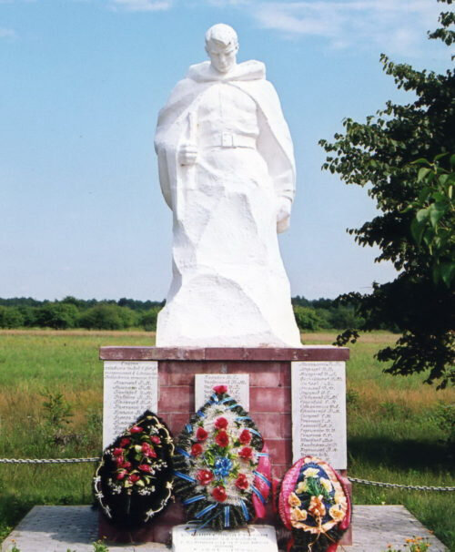 Anıt, heykel Памятник, Gomelskaya oblastı, foto