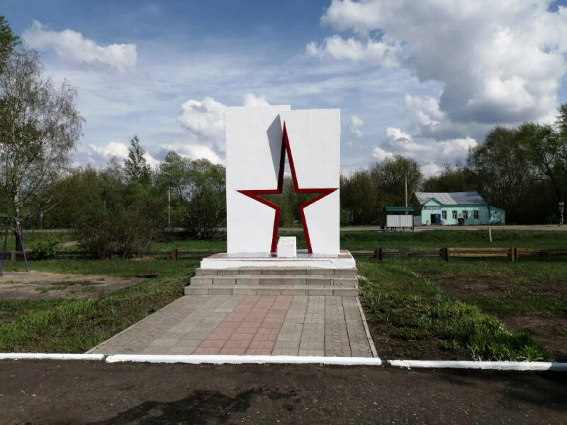 Anıt, heykel Военный мемориал, Riazanskaya oblastı, foto