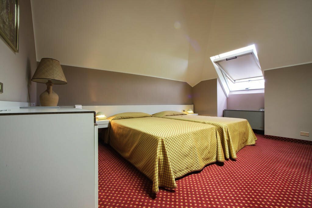 Otel Hotel i Diamanti, Lombardiya, foto