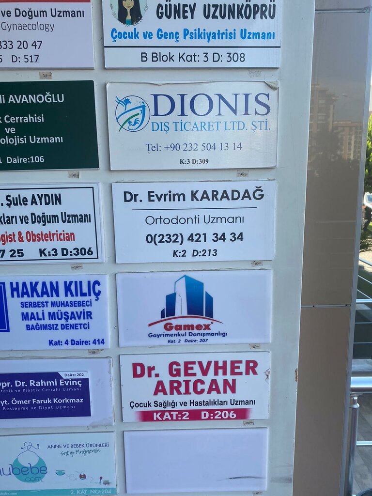 Özel ağız ve diş sağlığı klinikleri ve muayenehaneleri Dr. Evrim Karadağ, İzmir, foto