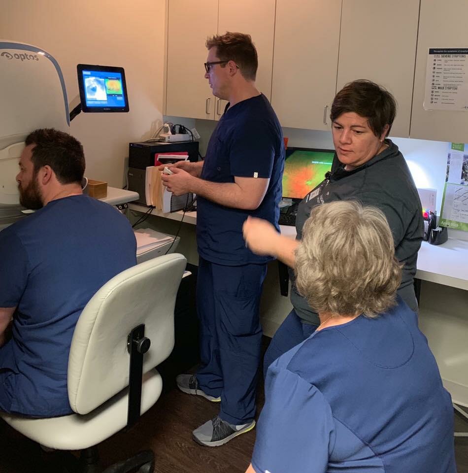 Tıp merkezleri ve klinikler Retina Associates of Kentucky, Lexington, foto