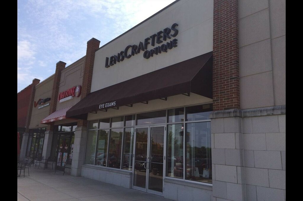 Giyim mağazası LensCrafters Optique, Kentucky, foto