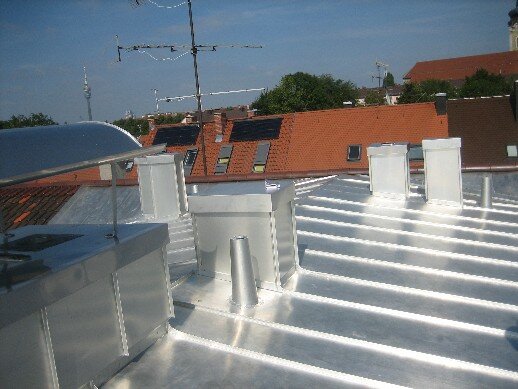 Kerestecilik Dachdecker Erwin Restle GmbH München, Münih, foto