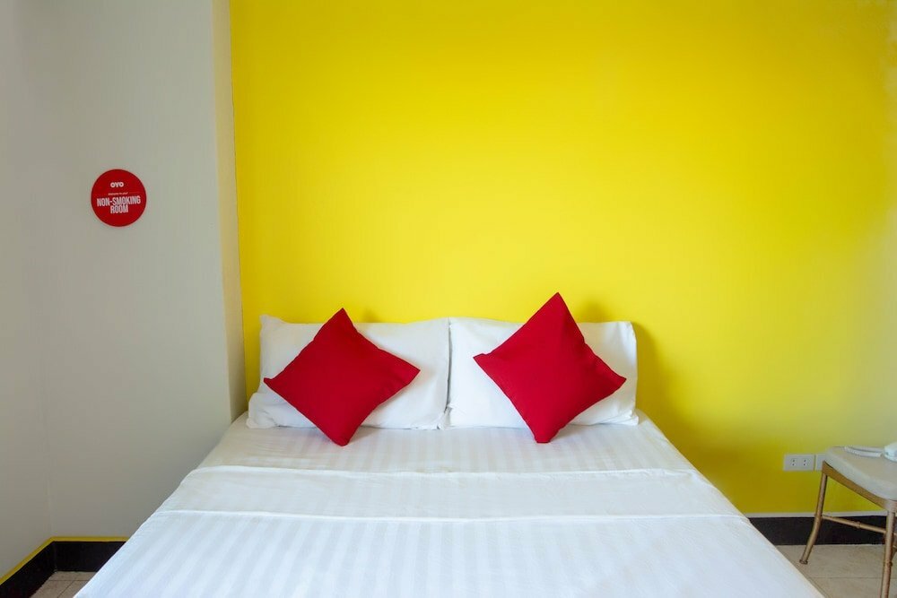 Otel Oyo 543 Negrense Suites, Bacolod, foto