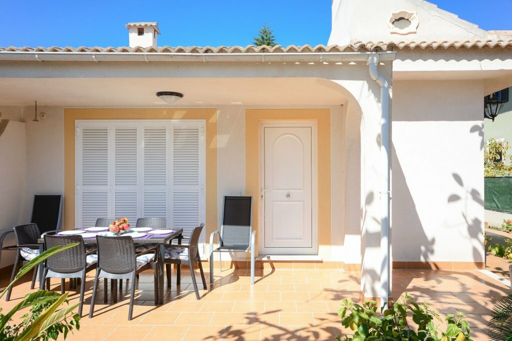 Otel Pinya in Alc dia With 3 Bedrooms and 1 Bathrooms, Balear Adaları, foto