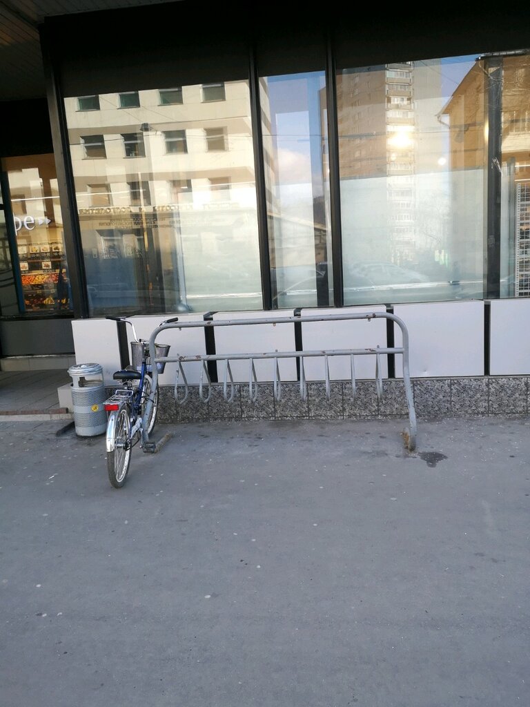 Bisiklet park yerleri Велопарковка, Moskova, foto