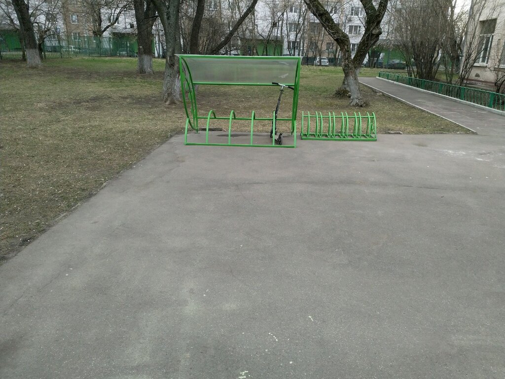 Bisiklet park yerleri Bicycle parking, Moskova, foto