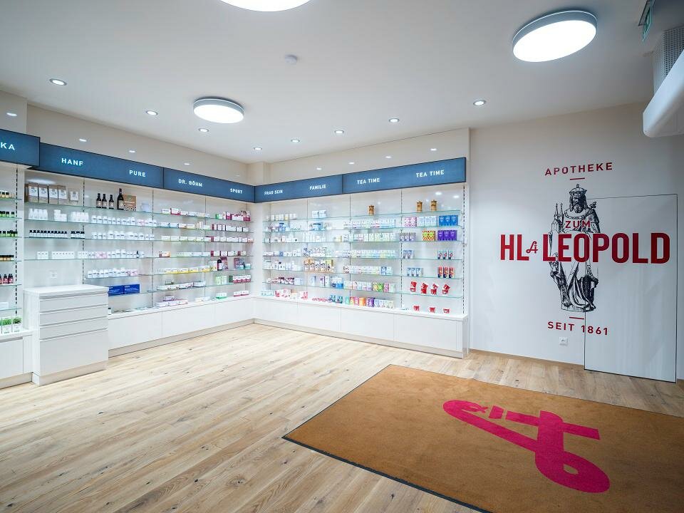 Eczaneler Apotheke Zum Heiligen Leopold, Wiener Neustadt, foto