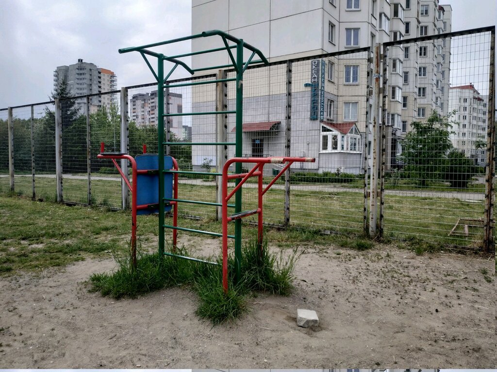 Spor alanı Спортплощадка, воркаут, Minsk, foto