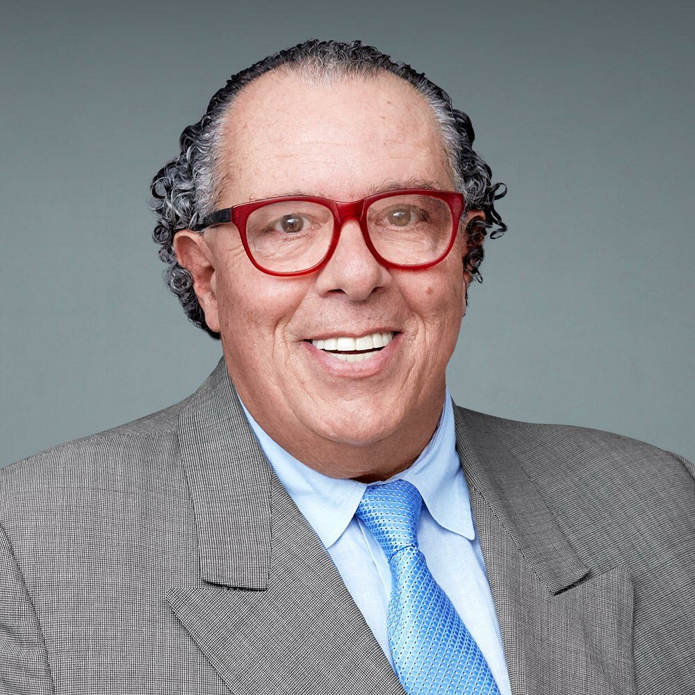 Tıp merkezleri ve klinikler Paul Lombardi, Md, New York, foto