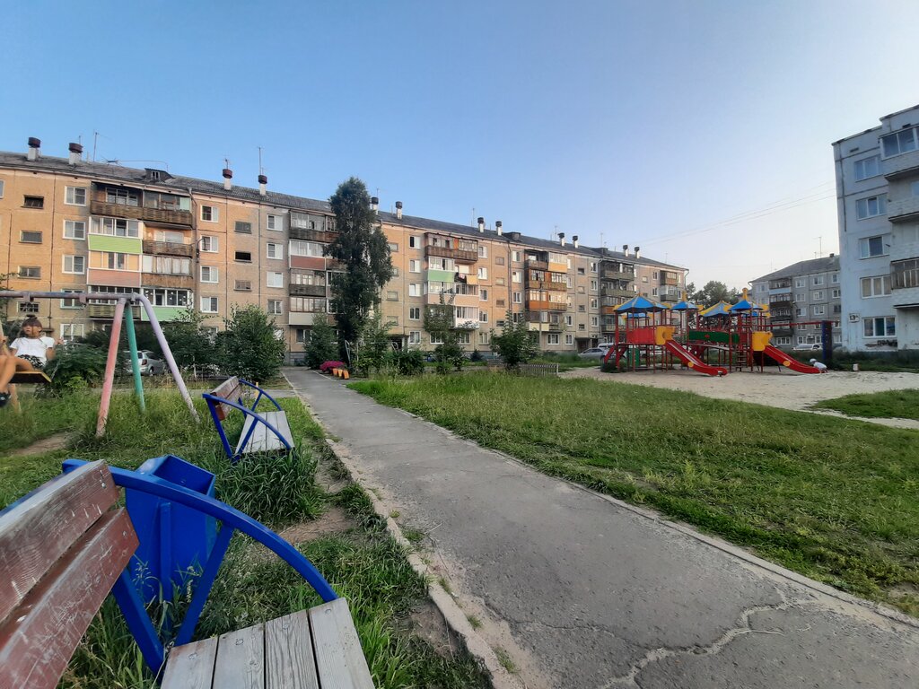 Oyun alanı Playground, Bratsk, foto