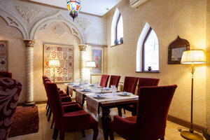 Shafran (Kommuny Street No:120, Chelyabinsk), restoran  Çeliabinsk'ten