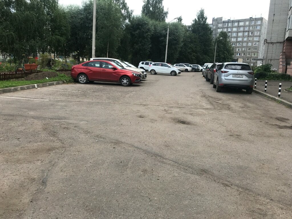 Otoparklar Парковка, Yaroslavl, foto