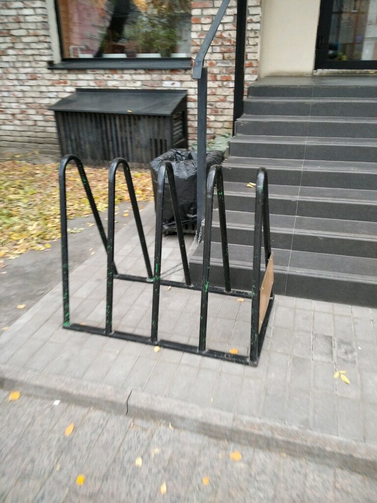 Bisiklet park yerleri Велопарковка, Tiumen, foto